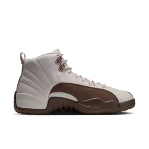 JORDAN Air Retro "fireside" Shoes - Brown