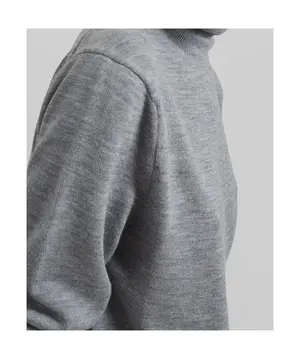 THE FRANKIE SHOP Eve Lightweight Turtleneck Sweater