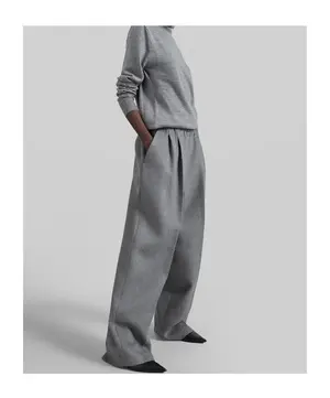 THE FRANKIE SHOP Eve Lightweight Turtleneck Sweater
