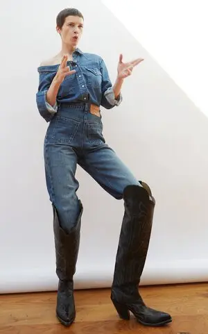 A.W.A.K.E. Mode Off-shoulder Denim Shirt