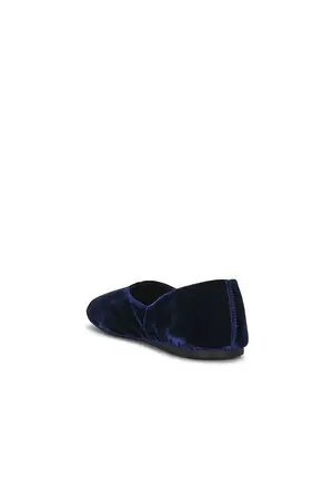 Khaite Jane Flat In Navy