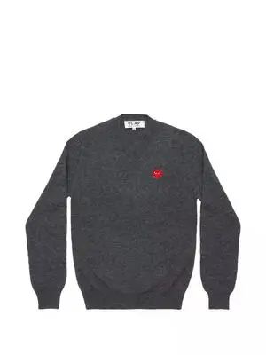 Play Comme Des Garcon Heart-patch V-neck Sweater - Grey