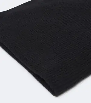 THE ROW Qais Wool Beanie - Black