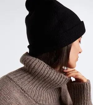 THE ROW Qais Wool Beanie - Black