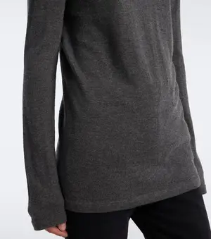 THE ROW Quadron Cashmere Sweater