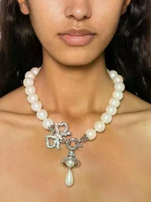 VIVIENNE WESTWOOD Rigoberta Orb Pearl Necklace - Silver