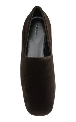THE ROW Safi Velvet Slippers - Brown
