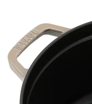 STAUB Round Cocotte