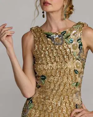 MAC DUGGAL COLLECTION Floral Embellished Sleeveless Cowl Back Gown