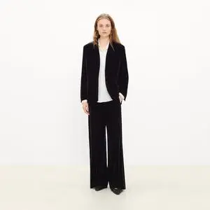 Theory Side Vent Pull-on Pant In Stretch Velvet - Black