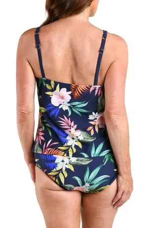 MAXINE OF HOLLYWOOD Leisure Tropics High Neck Underwire Tankini Top