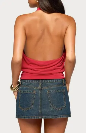 EDIKTED Laeva Backless Halter Top