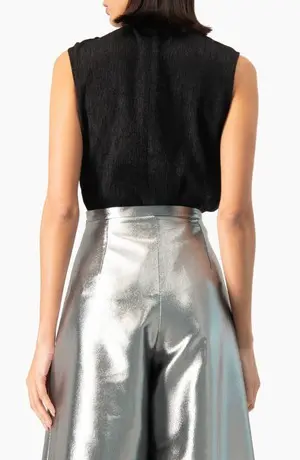 IVONNE Oversized Bow Neck Sleeveless Blouse