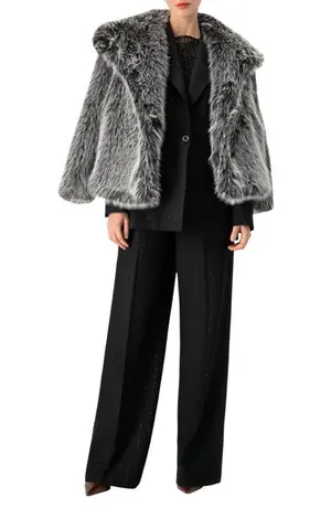 IVONNE Plush Faux Fur Cropped Coat