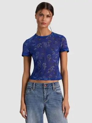 Alice + Olivia Tess Crew Neck Tee - Boundless Paisley
