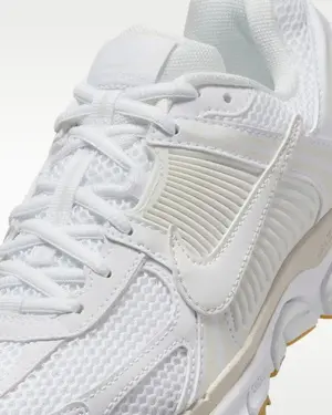 Nike Zoom Vomero 5 Sneakers