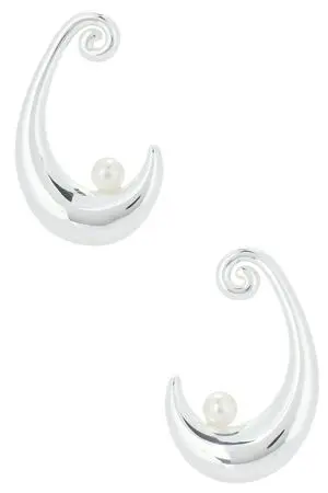 HEAVEN MAYHEM Ander Earrings In Metallic - Silver