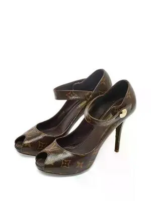 LOUIS VUITTON Ritual Monogram Canvas Pumps