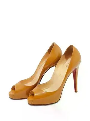 CHRISTIAN LOUBOUTIN Very Privé Paten Leather Platform Pumps