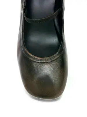 ALOHAS Rhiane Distressed-effect Leather Pumps