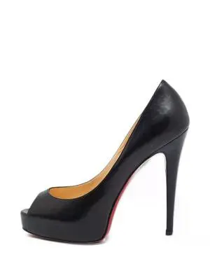 CHRISTIAN LOUBOUTIN Very Prive Leather Platform Pumps - Black