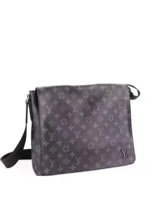 LOUIS VUITTON District Messenger Bag Monogram Eclipse Canvas Mm Crossbody Bag - Black