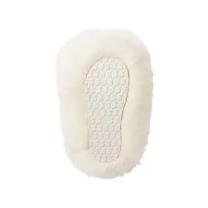 SKIMS Oversized Slipper | White | | Faux Fur