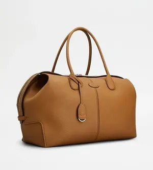 TOD'S Logo-patch Pebbled Duffle Bag