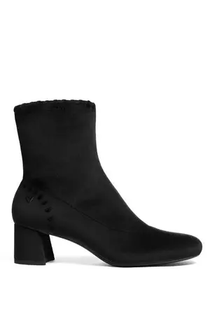 Vivaia Rhoda Round-toe Velvet Whipstitched Ankle Boots - Black
