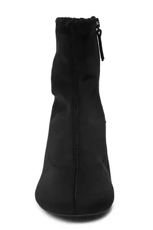 Vivaia Rhoda Round-toe Velvet Whipstitched Ankle Boots - Black