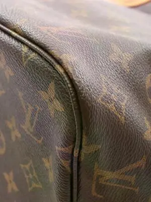 LOUIS VUITTON 2019 Mm Neverfull Monogram Canvas Tote Bag - Brown