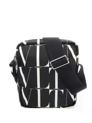 Valentino Garavani 2010s Vltn Logo Shoulder Bag - Black