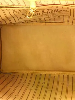 LOUIS VUITTON Neverfull Monogram Canvas Mm Tote Bag - Brown