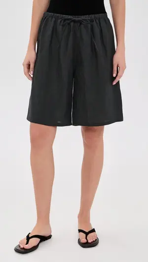 Comme Si Drawstring Bermuda Linen Shorts
