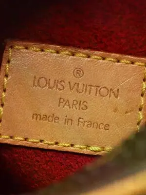 LOUIS VUITTON 2003 Mm Croissant Monogram Shoulder Bag