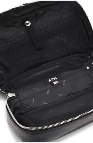 BOSS Ray Evo Faux Leather Washbag