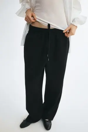 H&M Barrel-leg Joggers