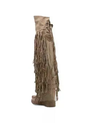 EL VAQUERO Esme Fringed Boots - Neutrals