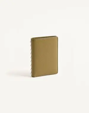 Valentino Garavani Rockstud Cardholder In Grainy Calfskin