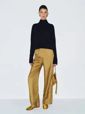 REFORMATION Aria Cashmere Turtleneck - Black