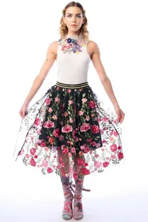 ARATTA Dark Rose Embroidered Skirt
