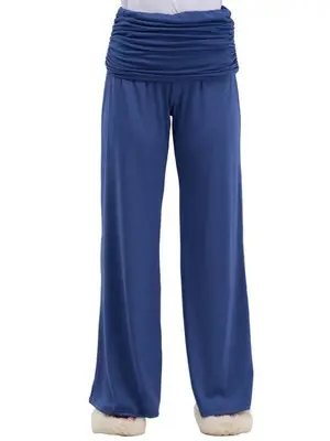 24SEVEN COMFORT APPAREL Basic Womens Soft Stretch Ruched Waist Wide Leg Pants Denim