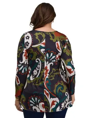 24SEVEN COMFORT APPAREL Essential Curvy Flared Long Sleeve Henley Tunic Top