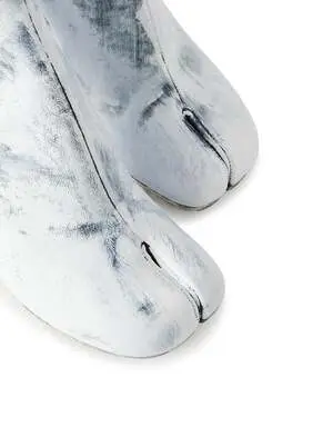 MAISON MARGIELA White Tabi Boots