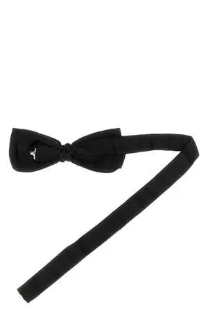 Pal Zileri Silk Bow Tie With Hook Closure