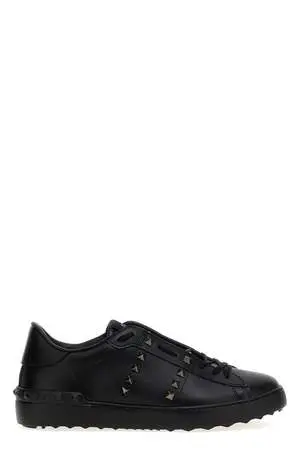 Valentino Garavani Sneaker With Rockstud Details - Black