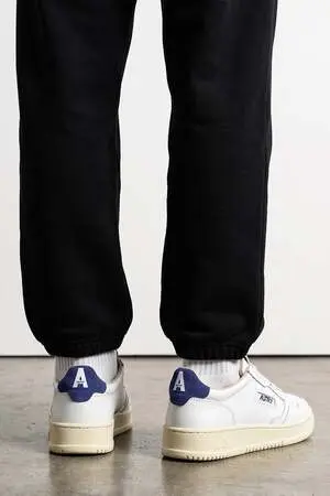 AUTRY Sneakers Suede Heel Tab
