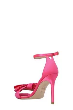 STUART WEITZMAN Nudistcurve Loveknot 100' Sandal