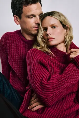 Iris Von Arnim Cashmere Sweater - BARDELIA Ruby Sw