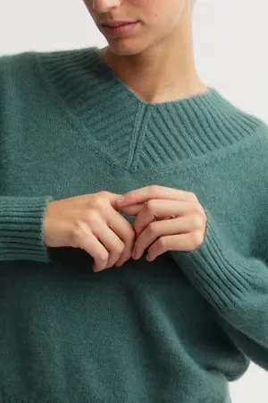 Iris Von Arnim Cashmere-silk Sweater Kendra - Fern